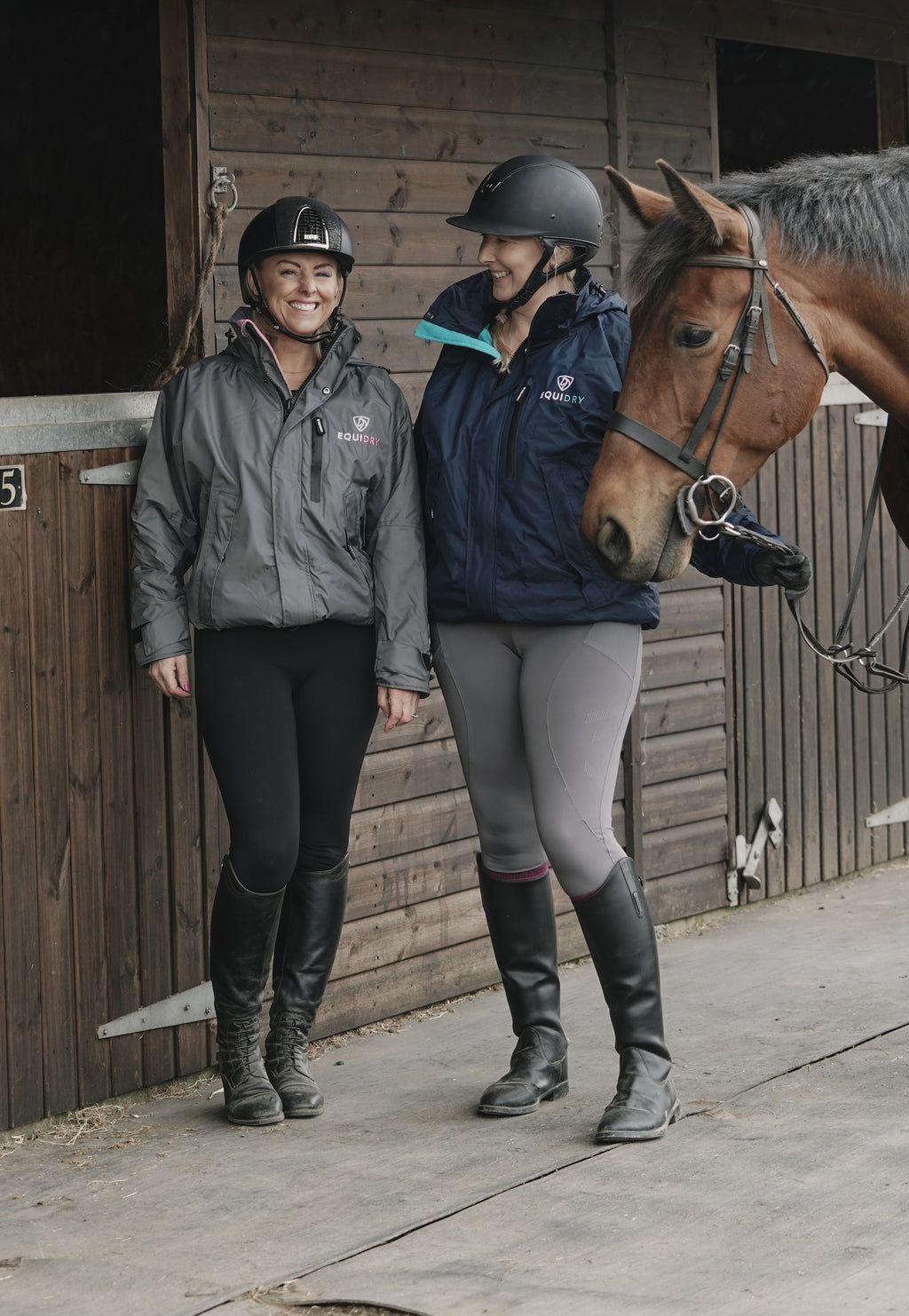 EQUIDRY Shortie Women's | Thin Fleece | Black/Lilac